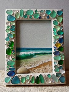 15 Amazing and Beautiful Sea Glass Craft Ideas to Try