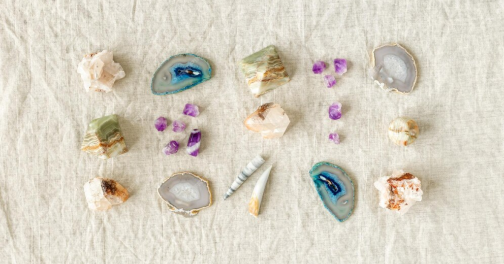 15 Amazing and Beautiful Sea Glass Craft Ideas to Try